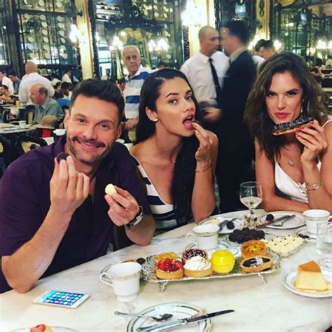 Ryan Seacrest Et Adriana Lima Sont En Couple