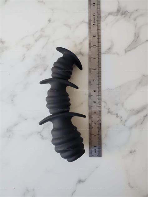 Silicone Hive Hollow Butt Plugs Bold Ribbed Tunnel Anal Toys