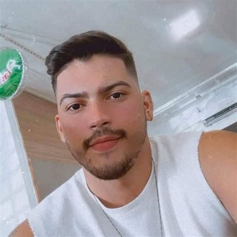 ‎محمد فاروق‎ Mido Kun12 • Threads Say More