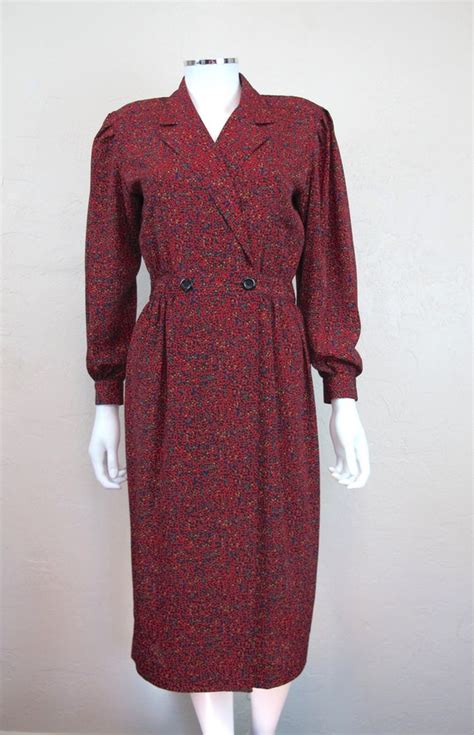 Vintage Retro Red 1980s Gem