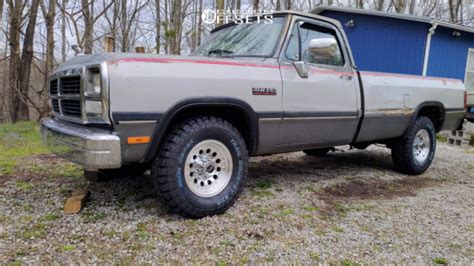 1992 Dodge D250 With 20x12 51 Toxic Widow And 29545r20 Toyo Tires