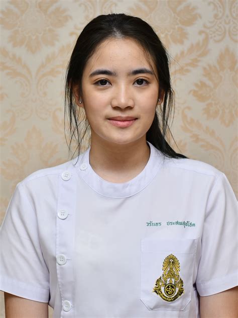 18 พญ วรันธร ประสพสุขโชค