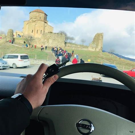 მინივენის ქირაობა მომსახურება საქართველოში Tbilisi