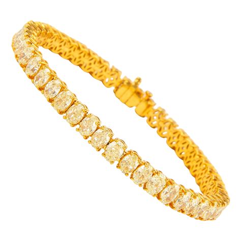 1850 Ct Fancy Light Yellow Radiant Diamond One Of A Kind Fine Jewelry