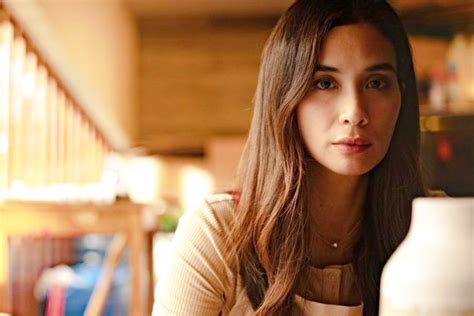 Female Daily Editorial Tampil Cantik Ala Marsha Timothy Di Noktah Merah Perkawinan