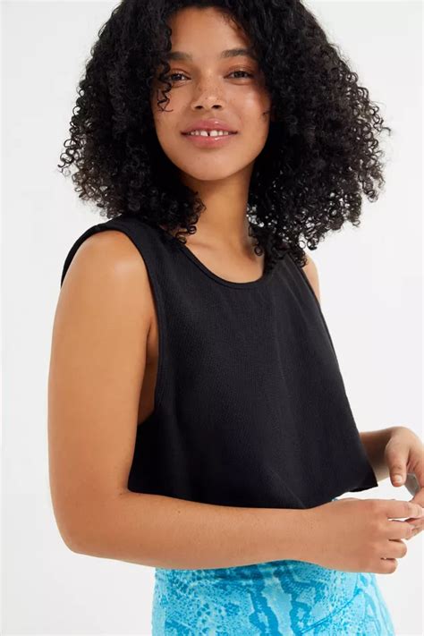 Vintage ‘90s Raw Edge Cropped Tank Top Urban Outfitters