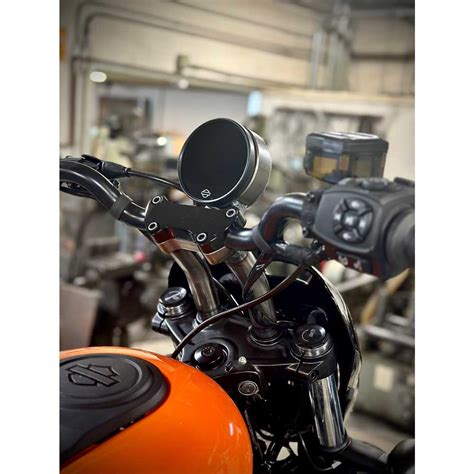 Bung King Handlebar Risers With Gauge Mount For 2022 2024 Harley Revo