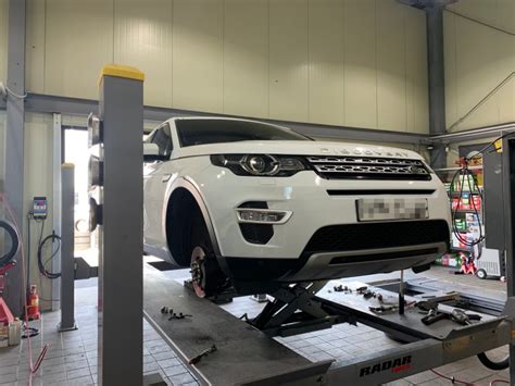 대구랜드로버서비스센터 보증기간 경과차량 랜드로버 경정비전문 제이비모터스 세천점 랜드로버 디스커버리스포츠 브레이크 패드 및 브레이크디스크 연마 네이버 블로그