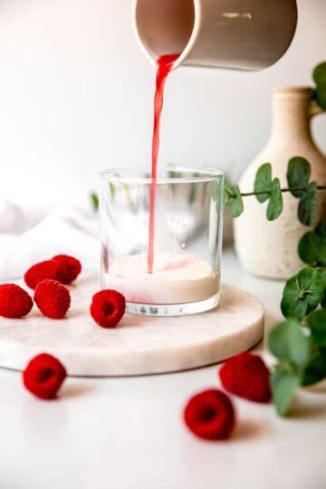 Raspberry Cream Cold Brew (Starbucks Copycat) - coffeecopycat.com