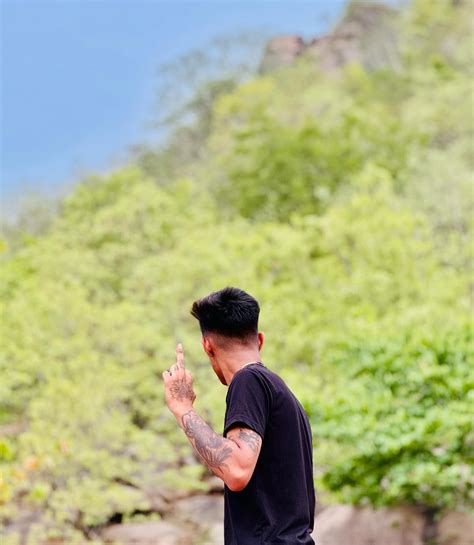 shreyansh 💸 shreyansh tiwari instagram photos and videos