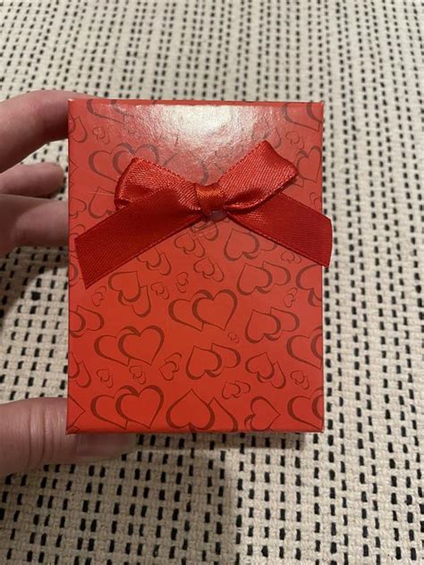 Коробки для подарунків — ціна 30 грн у каталозі Коробки Купити товари для дому та побуту за