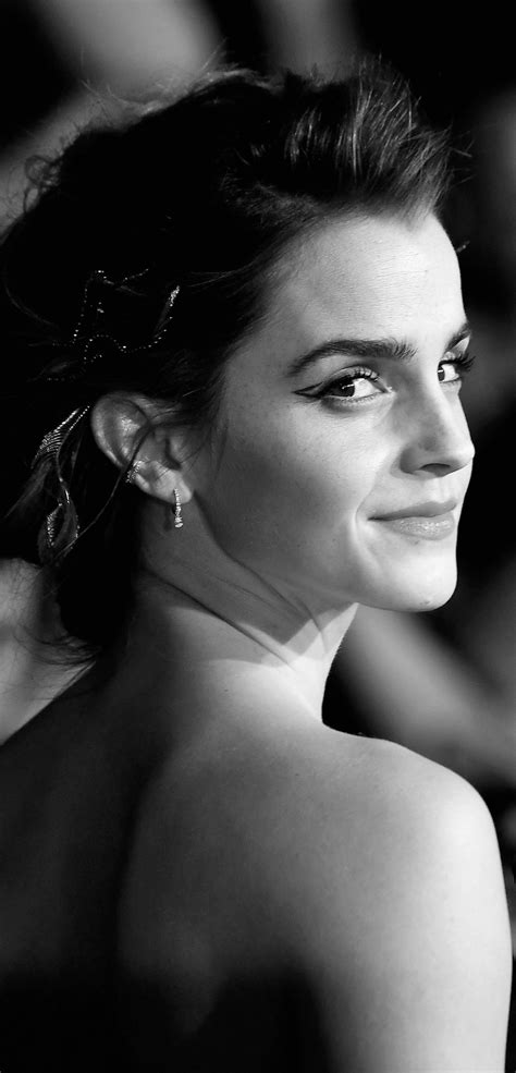 Emma Watson Wallpaper Black And White