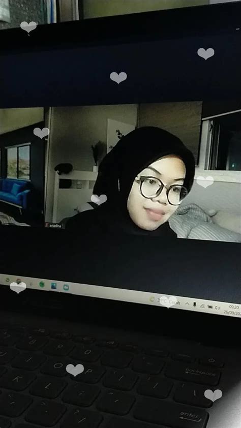 Artadina Septiani Medium