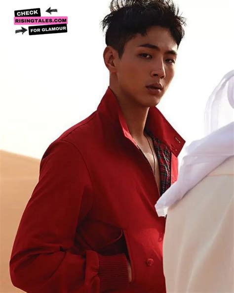 Kim Ji Soo Biography Age Height Girlfriend Net Worth Career