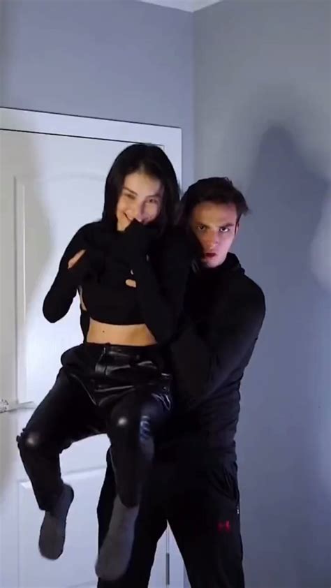 😂😂😂 Угаасаа Амьдрал Ийм л байна 🥴 Ardiin Ania Gigi Ardiin Ania Gigi · Original Audio