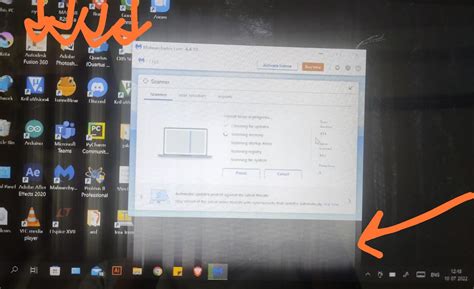 Display Laptop Screen Issue Weird Pixel Columns And Blackout Of
