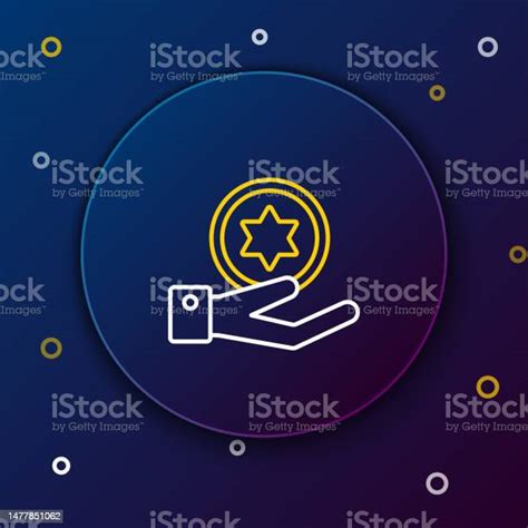 흰색과 노란색 선 유대인 동전은 진한 파란색 배경에 격리 된 손 아이콘입니다 통화 기호입니다 다채로운 개요 개념입니다 벡터 일러스트 레이 션 1위에 대한 스톡 벡터 아트 및