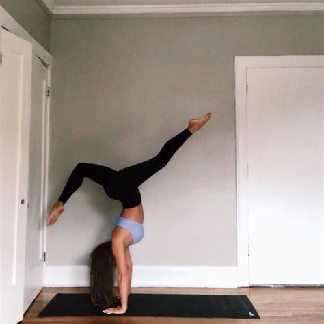 Courtney Ryan Feet 12 Photos
