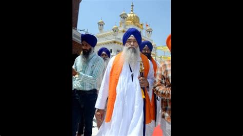 Same Sex Marriage Akal Takht Suspends Bathinda Gurdwara Granthis