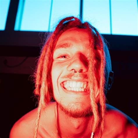 Hugo Daniel · Artist Profile