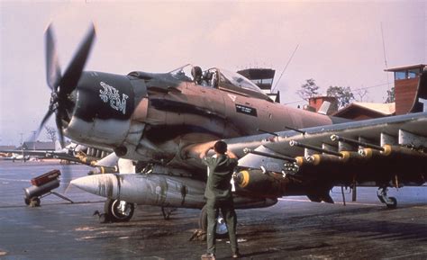 A 1j Skyraider