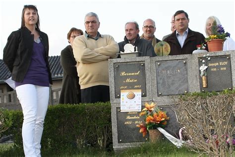 À Saint Jacques Avec Le Souvenir Du Docteur Moïse Lavenir