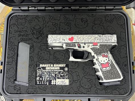 Hello Kitty Glock