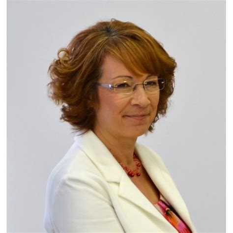 Кметът Галина Стоянова Казанлък пази традициите с много любов радваме се че Европа чу гласа