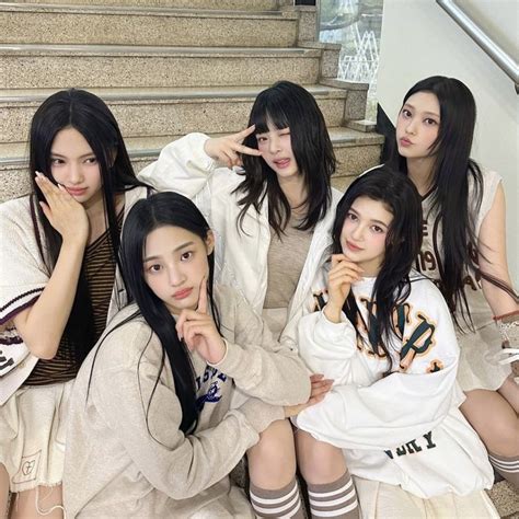 Pin Di Newjeans Gadis Cantik Korea Wajah Gadis Gadis Korea