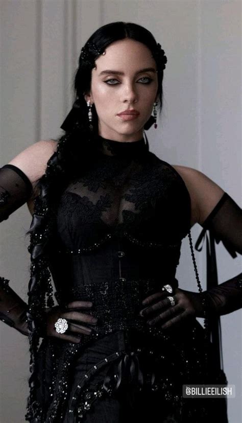 Met Gala 2023 Billie Eilish Celebridades Vestidos Icônicos Modelos