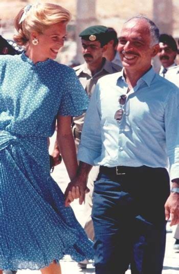 King Hussein And Queen Noor In A Rare Pda Queen Noor Royal Fashion