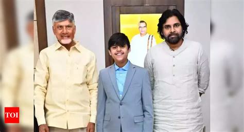Meet Siddharth Nandyala 14 Year Old Tech Prodigy Who Built An App To