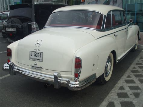 Mercedes W186 300 | One of only two classic cars I saw in Du… | Flickr