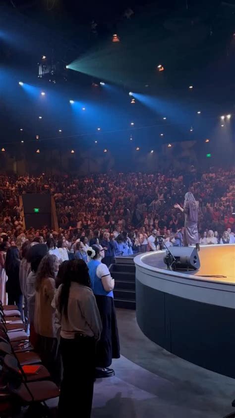 Alleigha Botner Worship Leader
