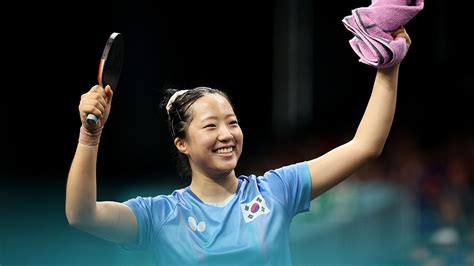 영상 거침없는 신유빈 압도적 경기력4 0 완승으로 8강 진출