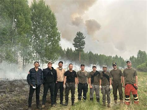 Сэлэнгэ Цахим Сэлэнгэ аймгийн Алтанбулаг суманд гарсан 4 ч түймрийг унтраасан Сэлэнгэ Онцгой