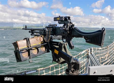 Largest Guns On A Ship Active Royal Navy Weapon Systems Vvwsb