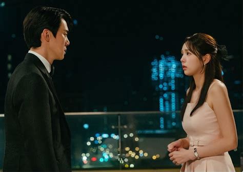 지금 거신 전화는 전 세계 2위 유연석·채수빈 나란히 1·2위 뉴스1