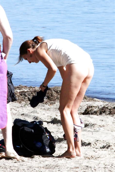 Voyeur Beach Ass Photo 1 5
