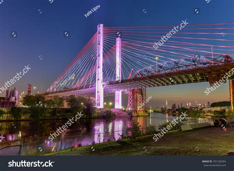 3515 Led Bridge 이미지 스톡 사진 및 벡터 Shutterstock