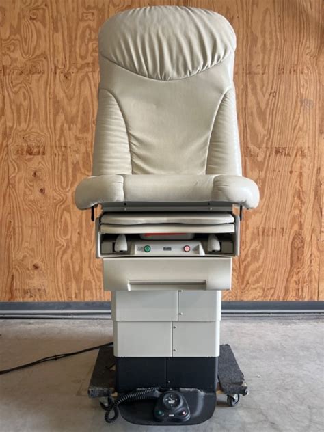 Midmark 623 008 Examination Bed For Sale