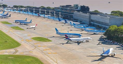Demoras En Aeropuertos Los Retrasos De Más De 8 Horas Aumentaron 310