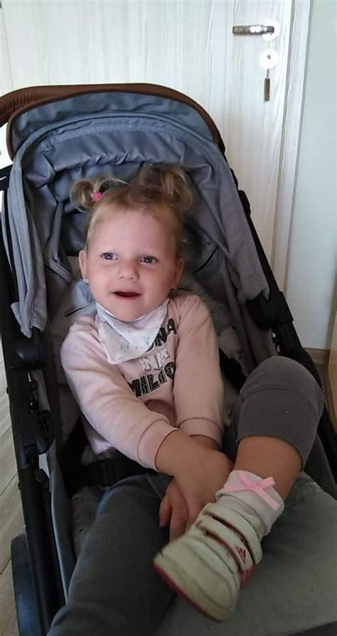 Julia Strzelecka Fundacja Serca Dla Maluszka