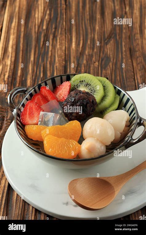 Anmitsu Japanese Sweet Dessert With Agar Canteen Jelly Mix Fruit And Red Bean Paste Stock