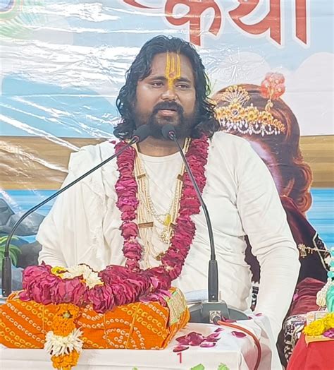 धर्म को अलग करने के बजाए प्रत्येक कर्म को धर्म में करना सीखें महंत श्रीधर दास Dna Live