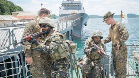 ඊබ්‍රහිම් රයිසි මැද පෙරදිග යුද උණුසුම මැද ඉරාන ජනපති ශ්‍රී ලංකාවට පැමිණියේ ඇයි Bbc News සිංහල