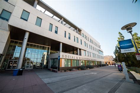 Csusm Temecula Campus Save The Commute And Graduate With Your Bachelors Degree From Csusm In