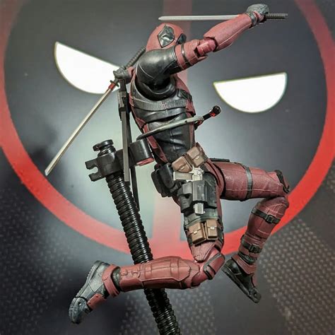 Just Got The New Deadpool Shf Fig And Its Awesome R Shfiguarts