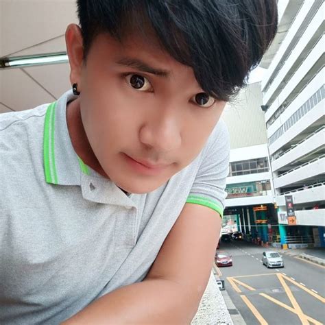 Zaw Lin Tun 2240ko On Threads