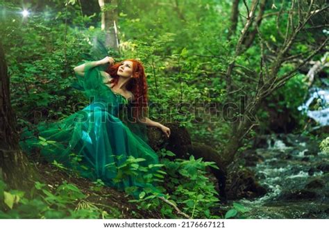 19 144 Forest Nymphs 图片、库存照片和矢量图 Shutterstock